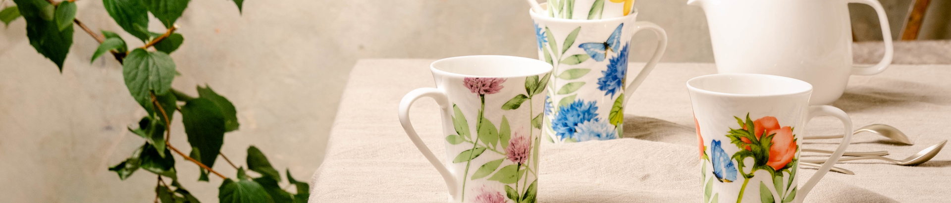 Nora Wild Flowers: Frühlingstassen von Hutschenreuther